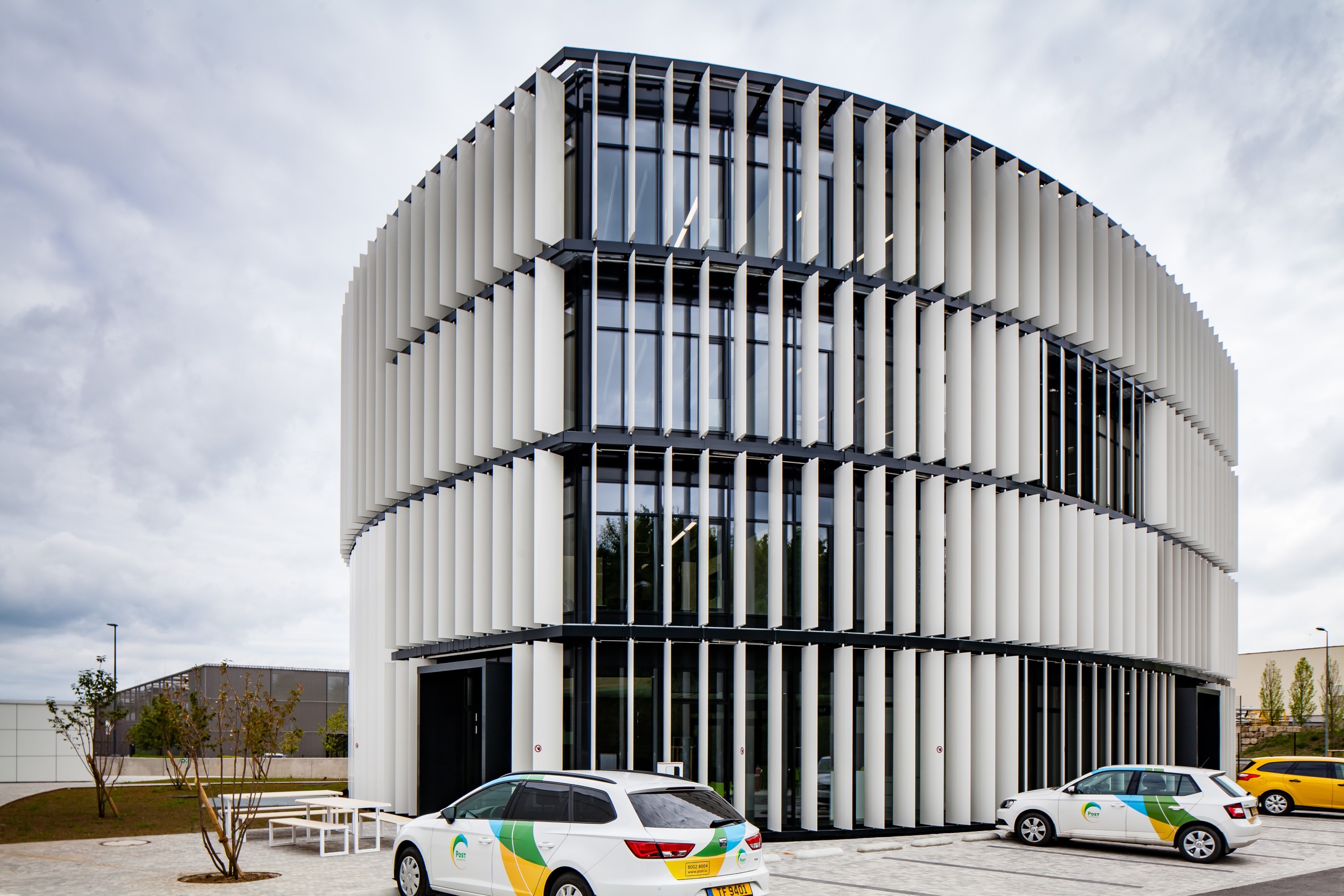 POST GROUP - Centre Logistique Roost | Jonas Architectes